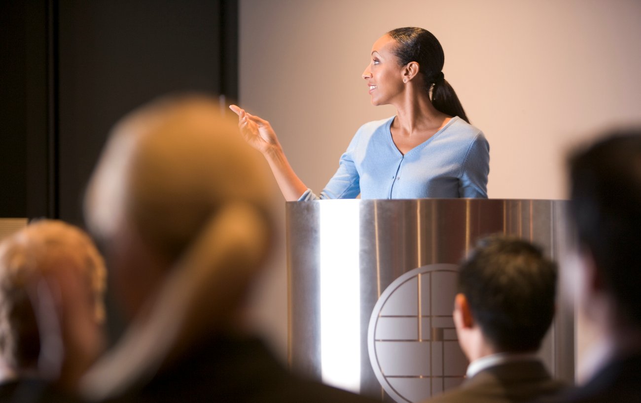 5 body language tips to improve your presentations